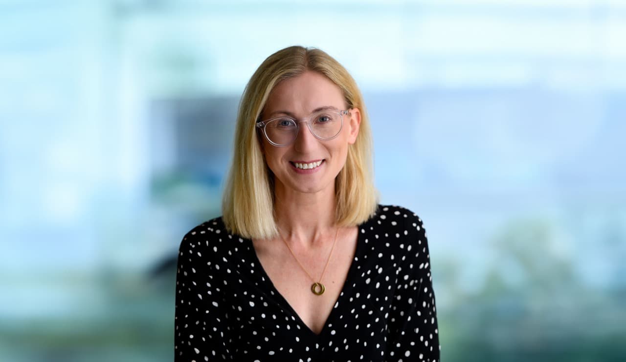 Joanne Dale Financial Advisor — Amber River