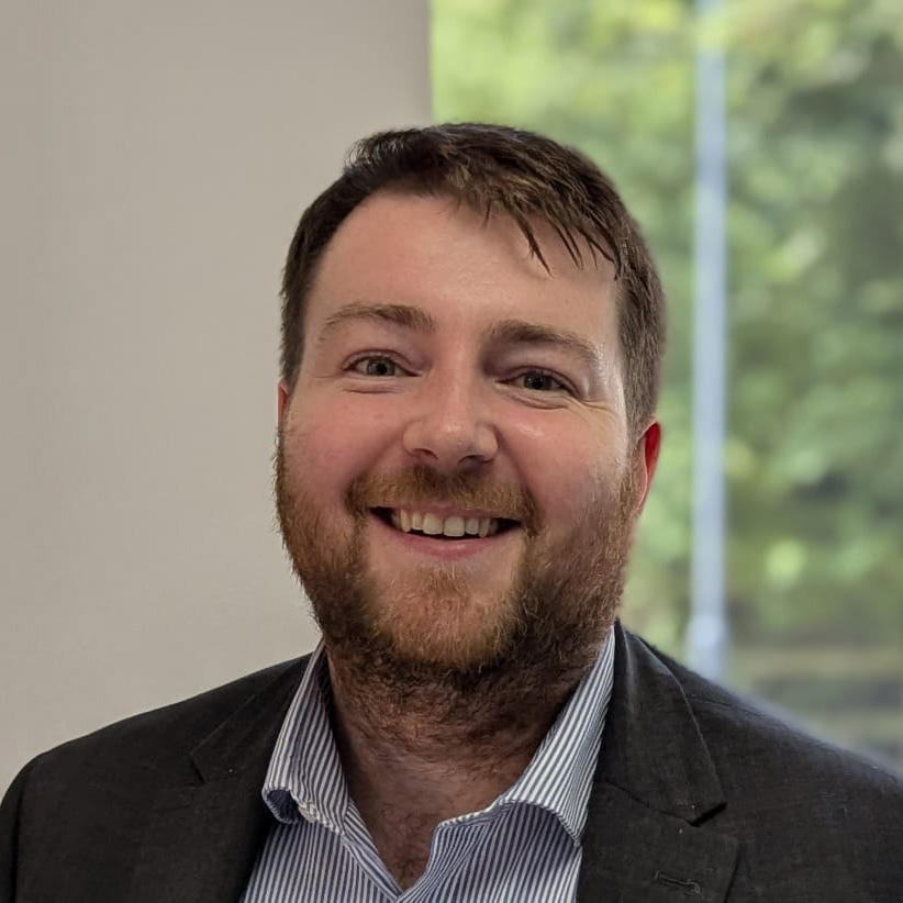 Cameron Truscott Financial Advisor — Amber River